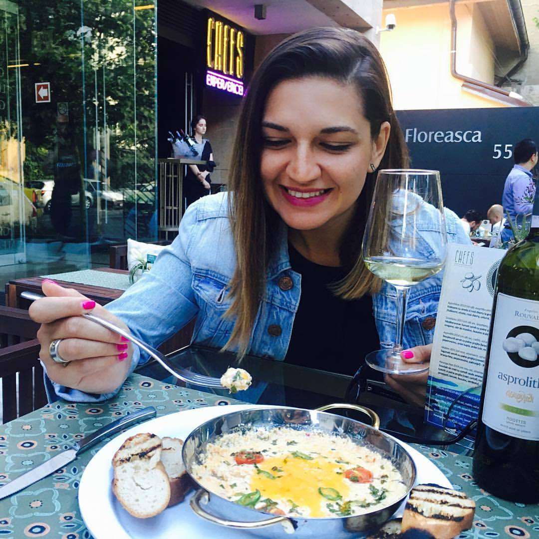 Seara greceasca cu live music si tzatziki bar | Restograf - Restaurante ...