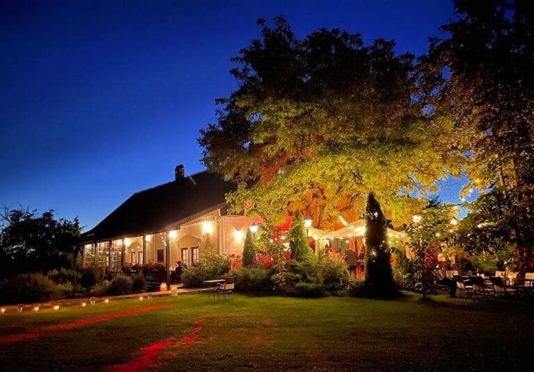 Conace frumoase din România, de trecut pe lista destinațiilor de ...